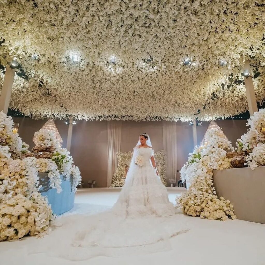 O casamento de 15 milhões de Rayssa Scheffer, filha do Barão do agro - Projeto Noivinha | Por ...