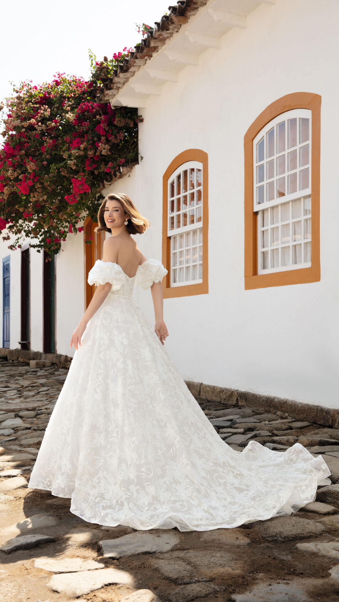 Nova Noiva lança coleção “Speranza”: Marca seleciona 29 vestidos que ...