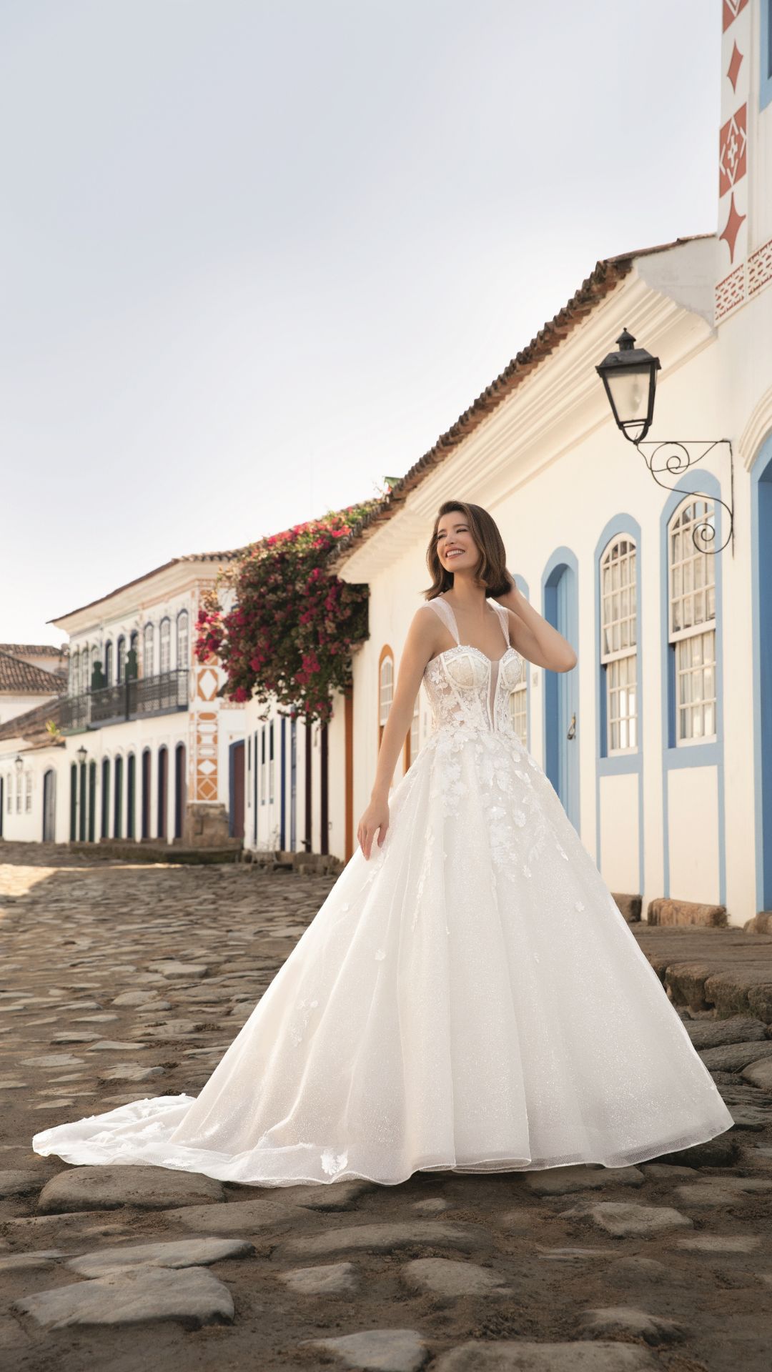 Nova Noiva lança coleção “Speranza”: Marca seleciona 29 vestidos que ...